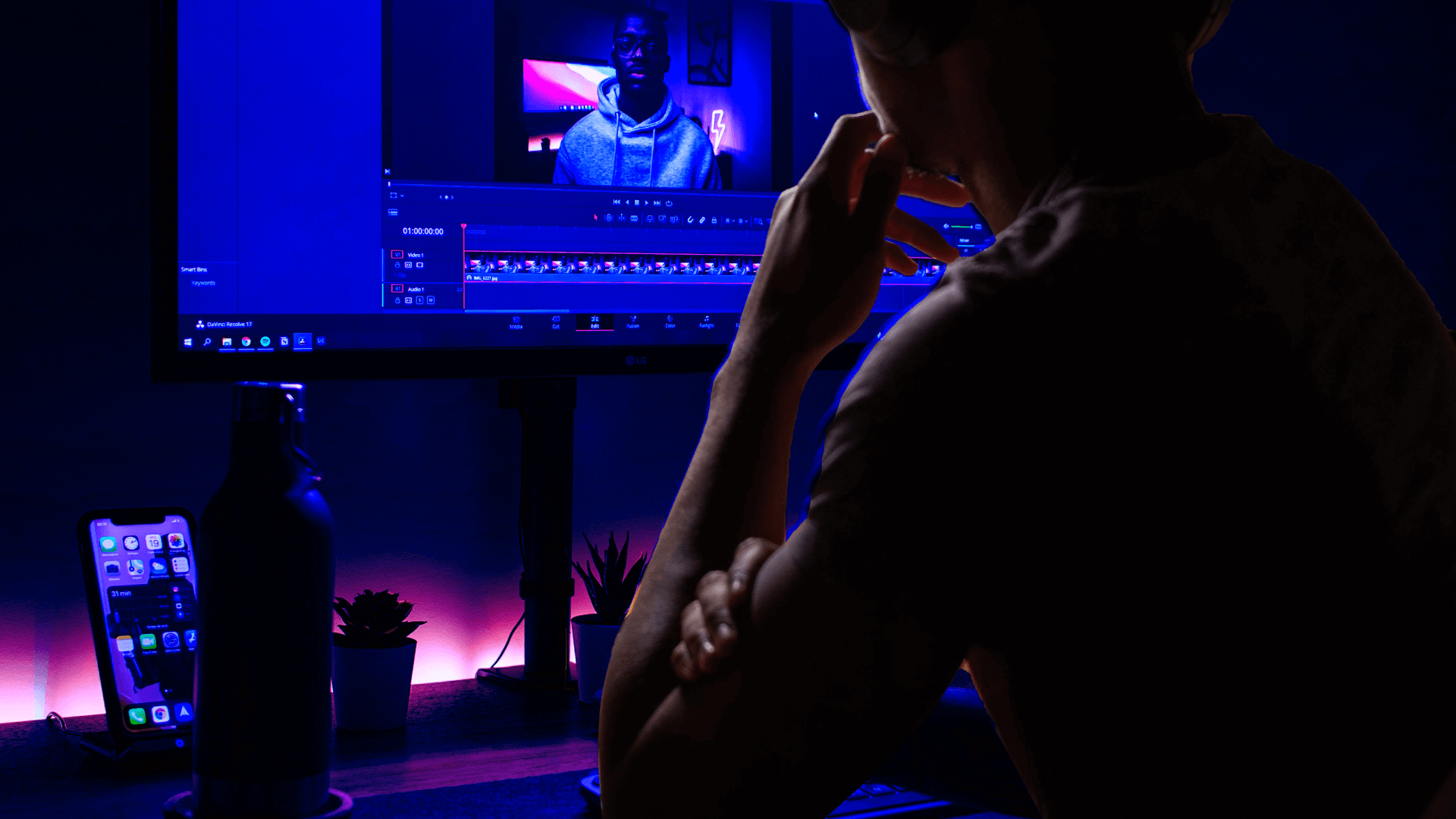 How Long Should Your YouTube Intro Be? | Mubert Blog